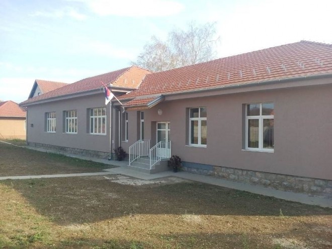 1541683259~~Raca,-skola-Trska-(5).jpg